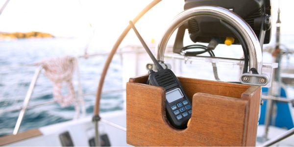 Distress Signals – MyBoatCard.com® | Official Canadian Boating License